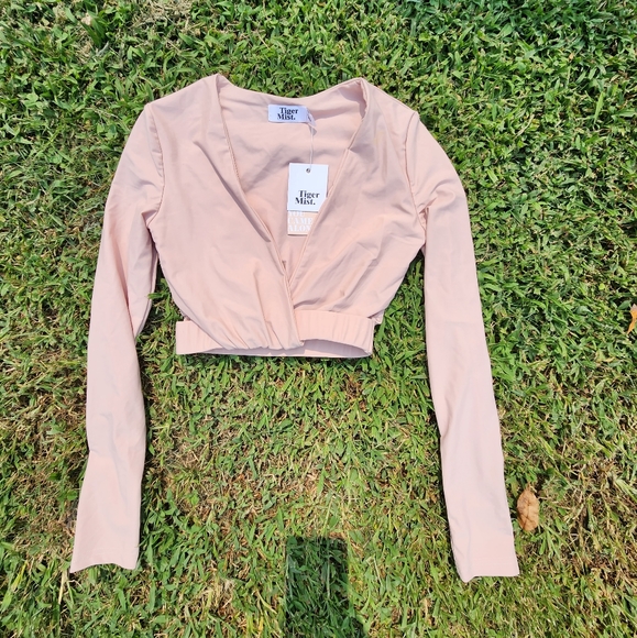 Tiger Mist | Tops | Tiger Mist Top | Poshmark